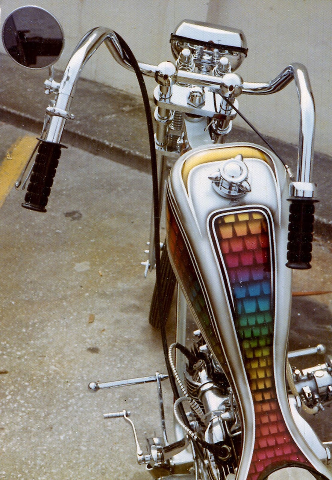 AEE Choppers: Even more Andy Anderson photos - AEE parts on all of them.