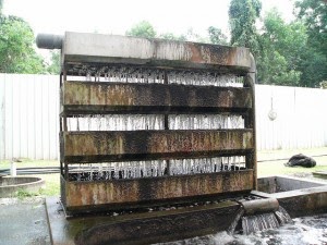 Koi Pond Filter With Trickle Filters | Koi Fish Care Info