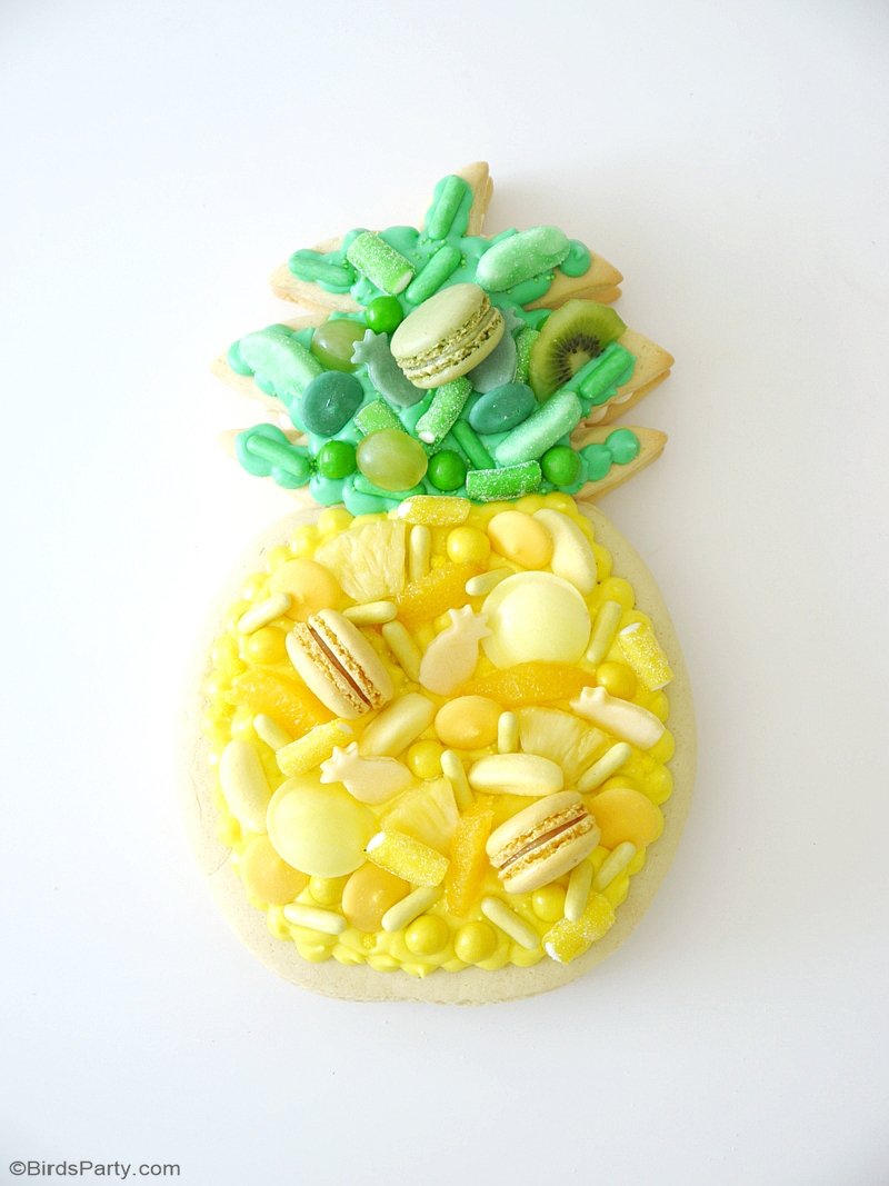 Pineapple Cookie Cake - Party Ideas | Party Printables Blog