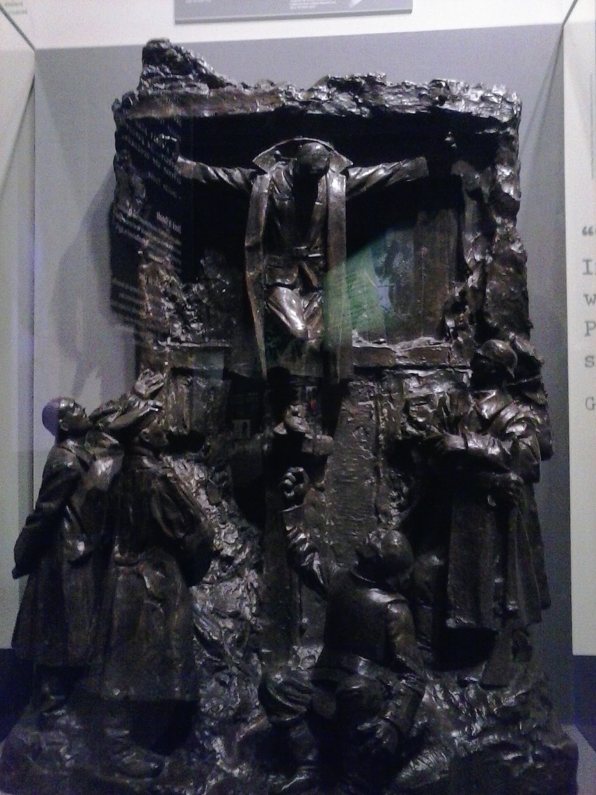 Ottawa Daily Photo: War Above And Below