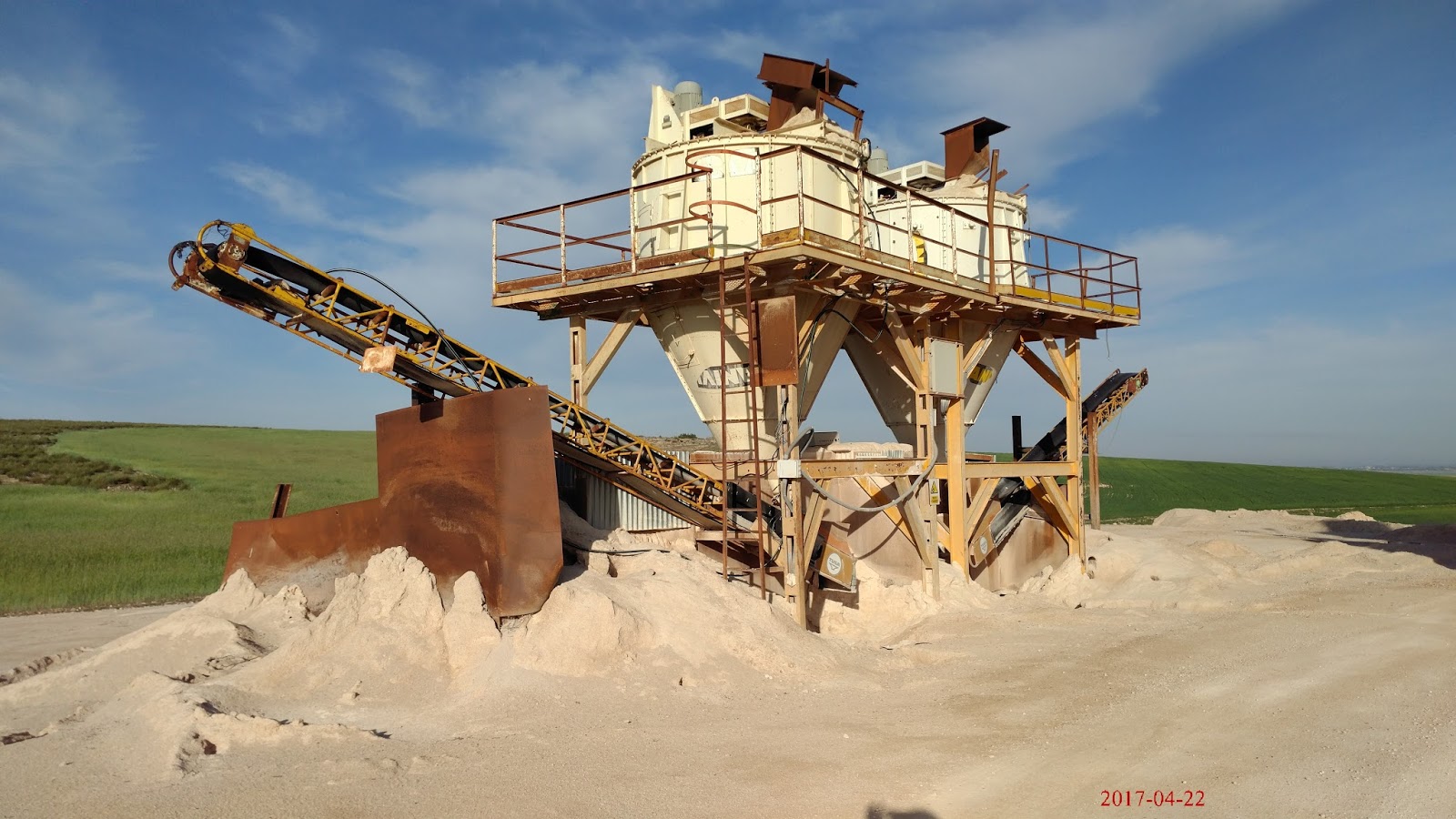 Descubriendo una cantera...., una de tantas de Chinchilla ~ 40 rutas