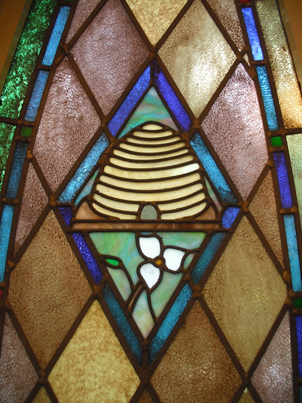Historic LDS Architecture: Liberty Ward: Stained Glass Details