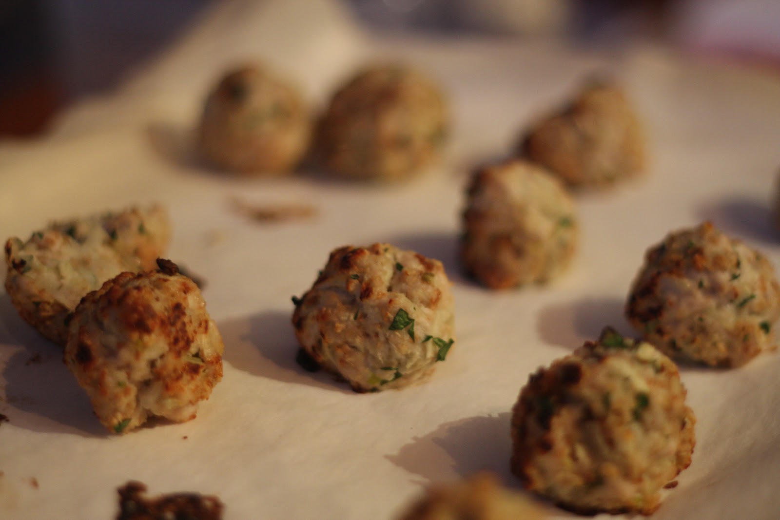 Lisa's Little Library: Charlie's Favourite...Chicken Balls