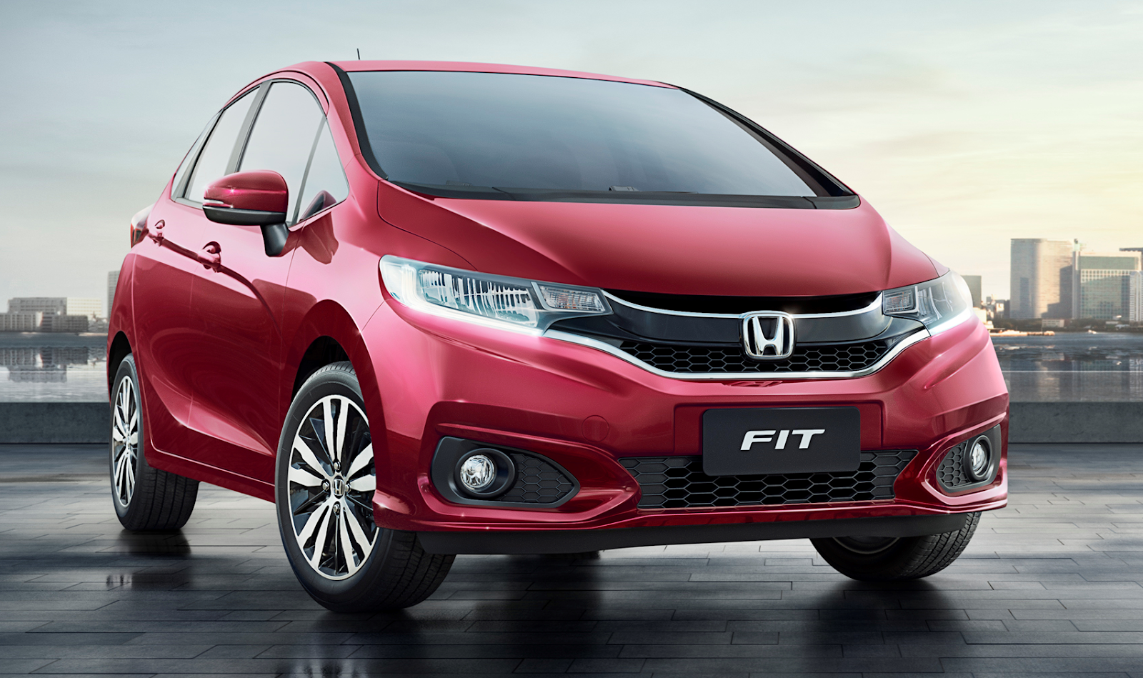 Honda Fit 2019 estreia cor vermelha e mais equipamentos