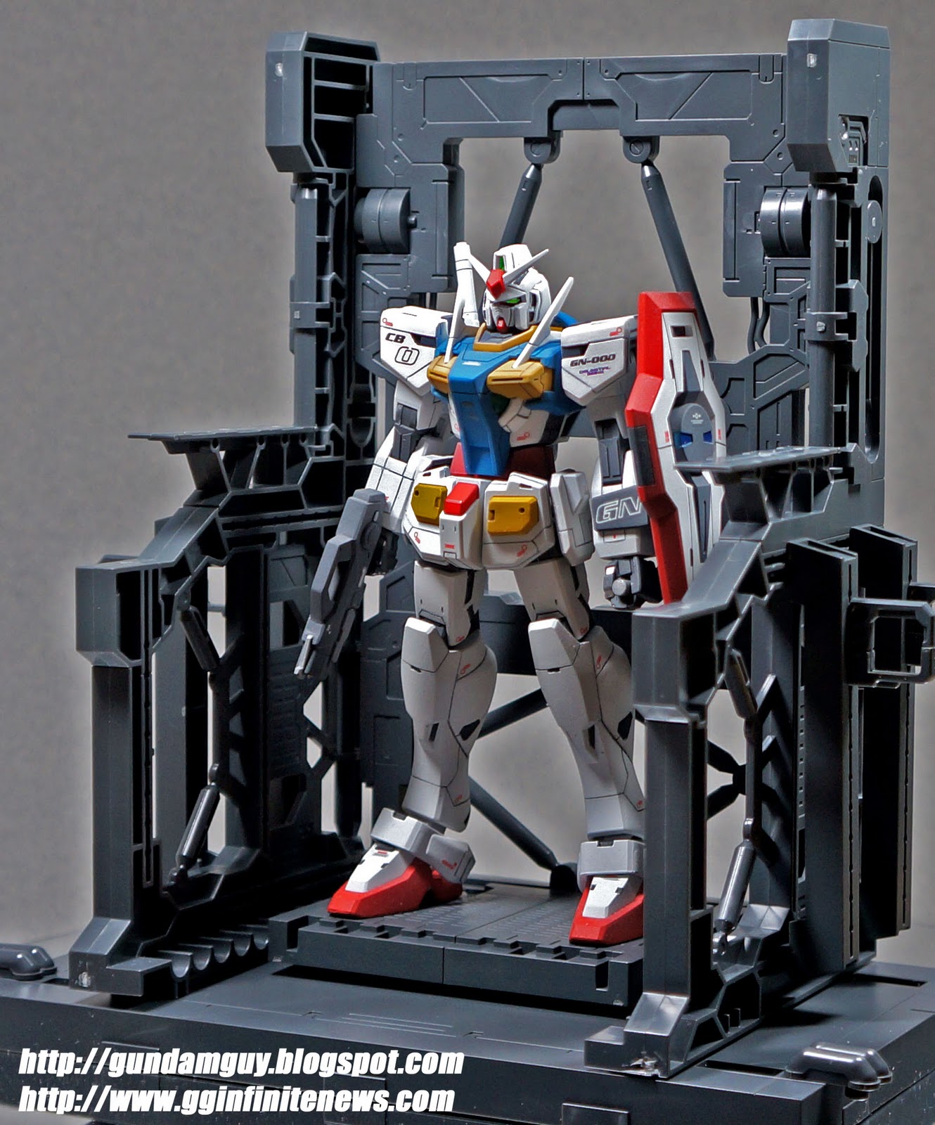 GUNDAM GUY: System Base 001 - Review by Gundam Guy