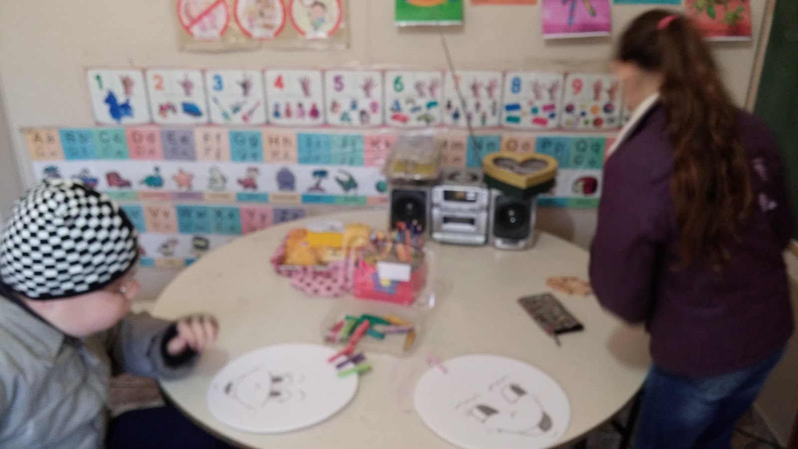 Sugestão de jogo: Careca e Cabeludo - Professora Geórgia