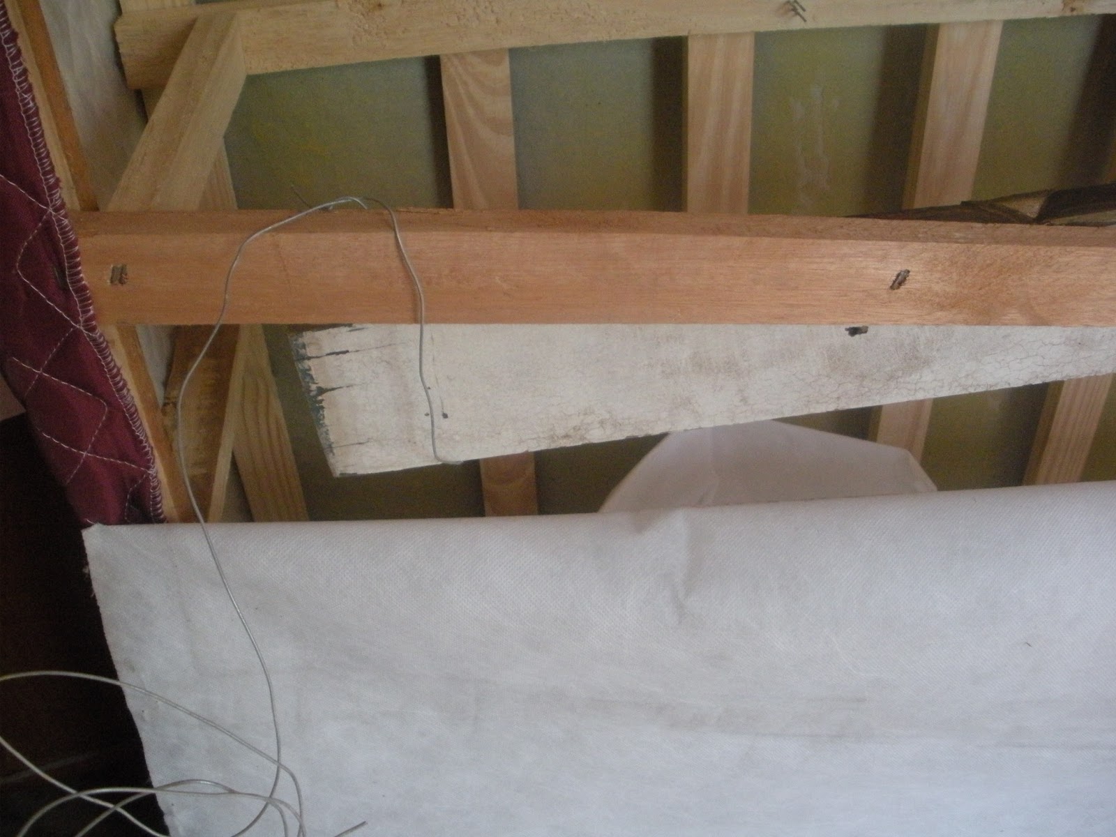 Refazendo Minha Casa: Consertando a Base da Cama (a cama quebrou)