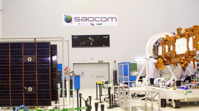 Argentina en el Espacio: Avanza la construcción del SAOCOM-1B