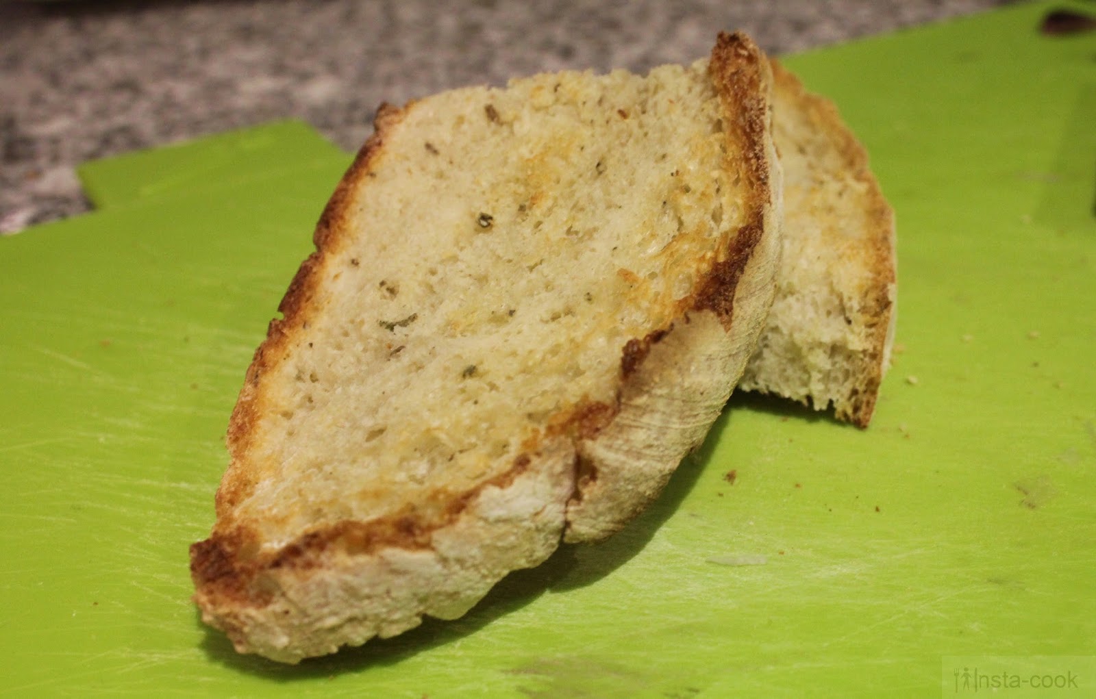 INSTA-COOK: Oh, Mon Dieu! Soupe à L’Oignon.