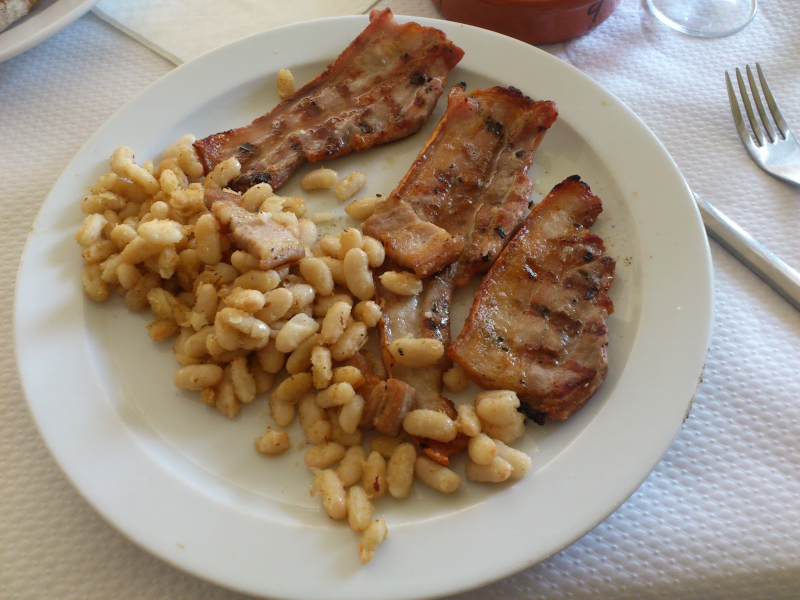 LOS ALMUERZOS: ALMUERZO EN RESTAURANTE - LES FERRERES ( TORDERA )
