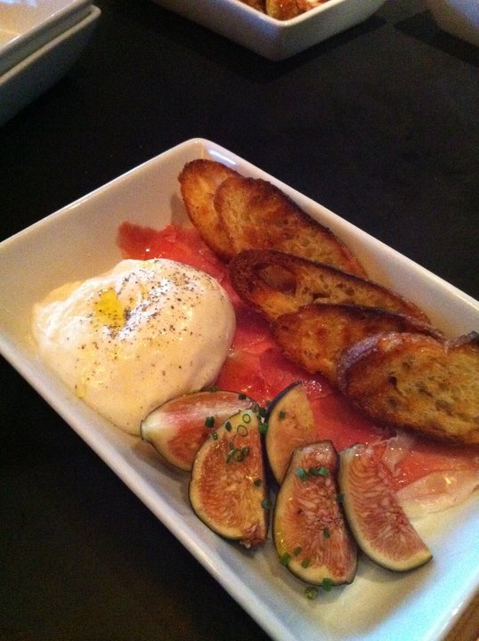 foodbibber: my wife's old obsession - burrata and how to cook a wolf