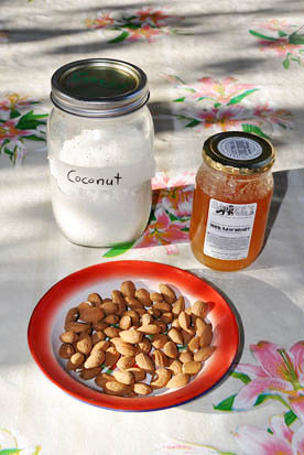 tales of love and chocolate: How to make healthy sweets, really :-)