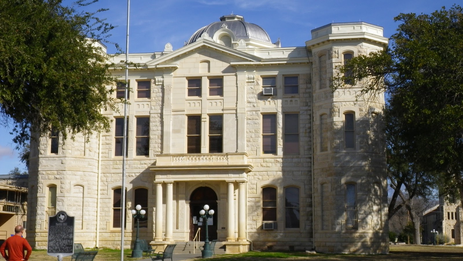 Texas Courthouse Tour: south texas border trip: Pearsall, Cotulla ...