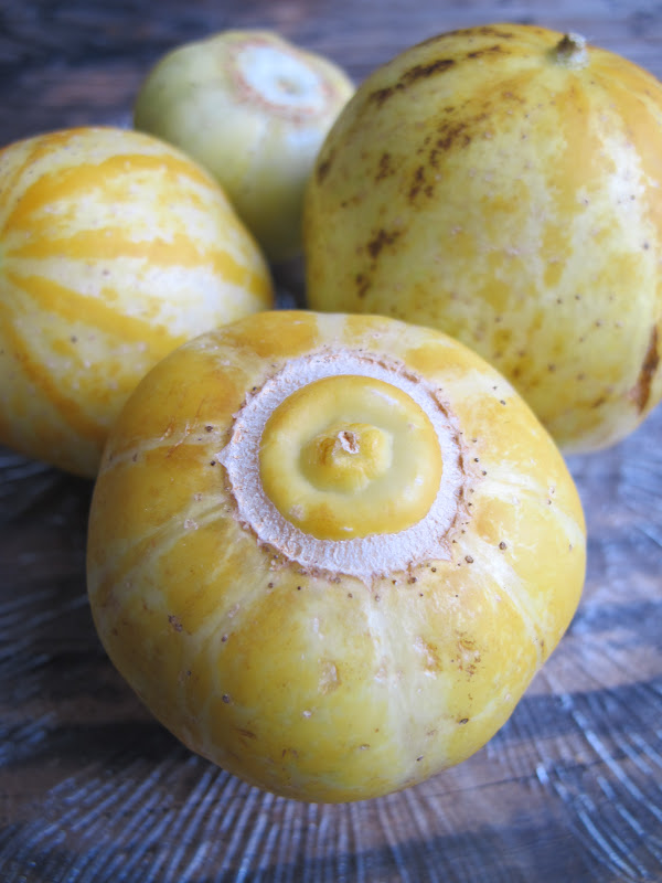 Morsels and Musings: apple-cucumber pickles: a taste of yellow