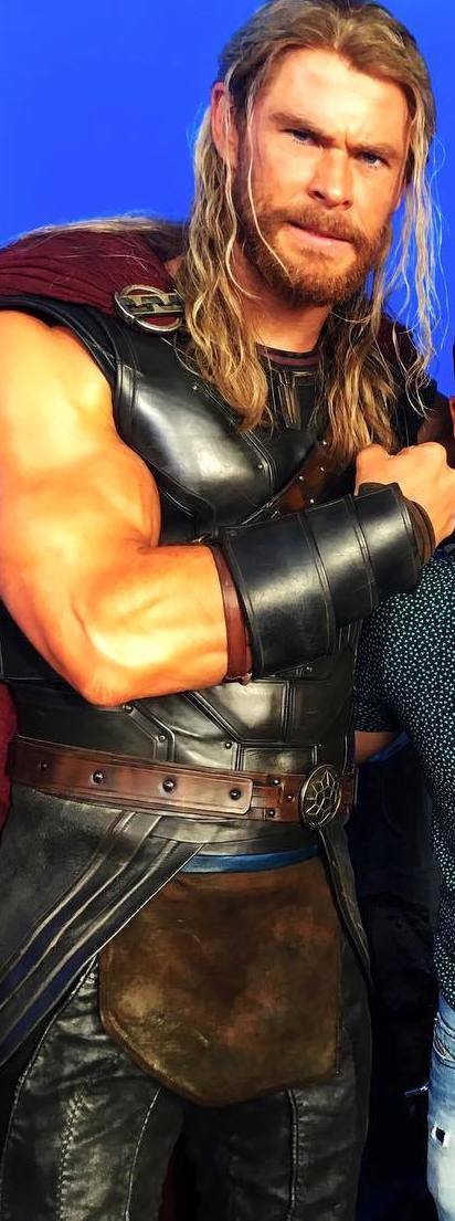 SNEAK PEEK : "Thor: Ragnarok" - More Images