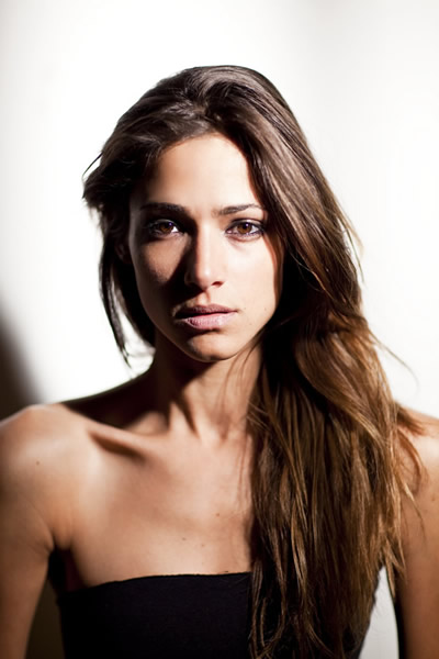 Women Stars: Barbara Clara