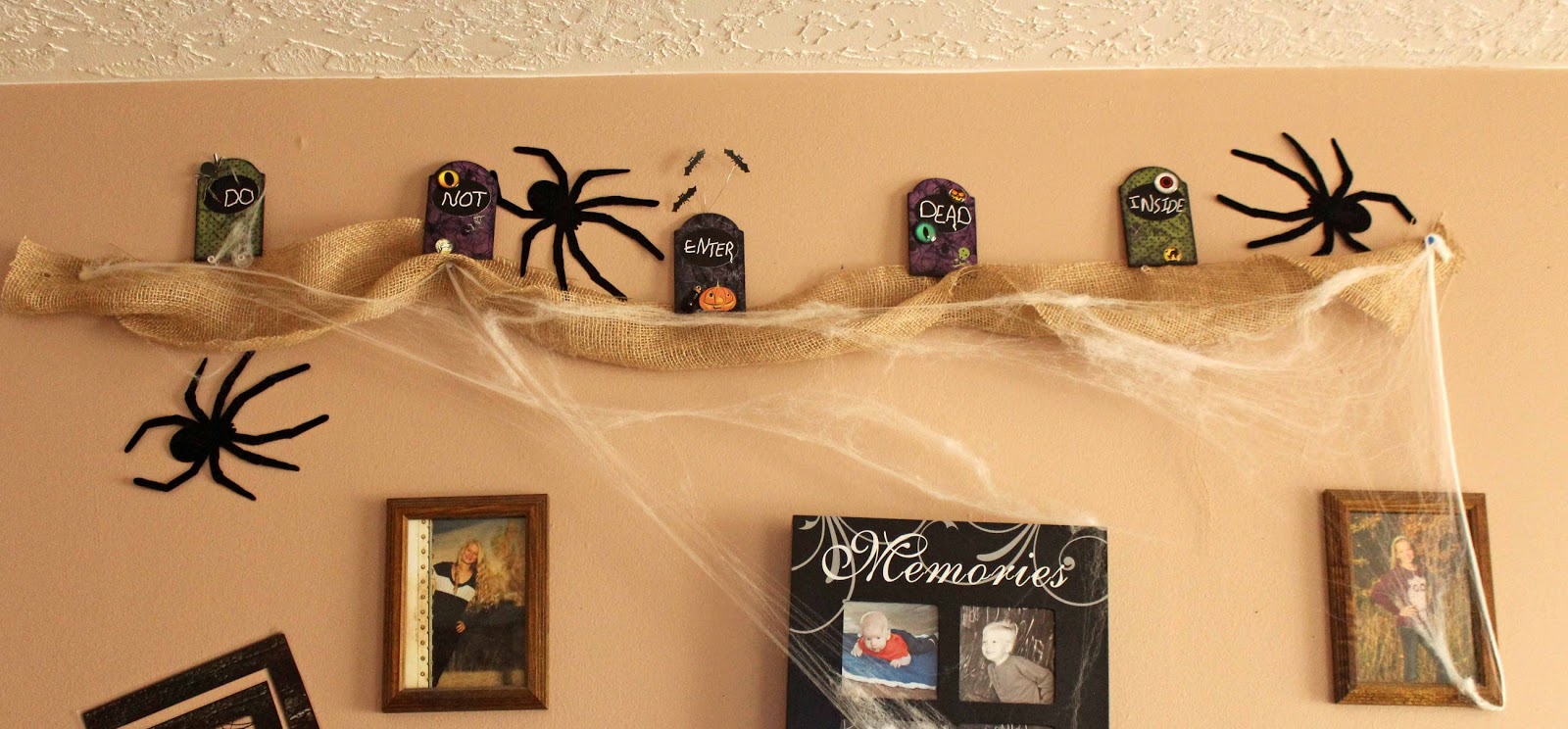 One person's scrapping compulsion: Halloween Tombstone Banner