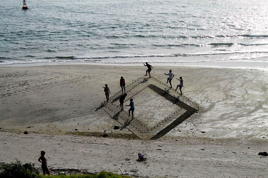 Amazing 3D Beach Art | Graphic Design Blog