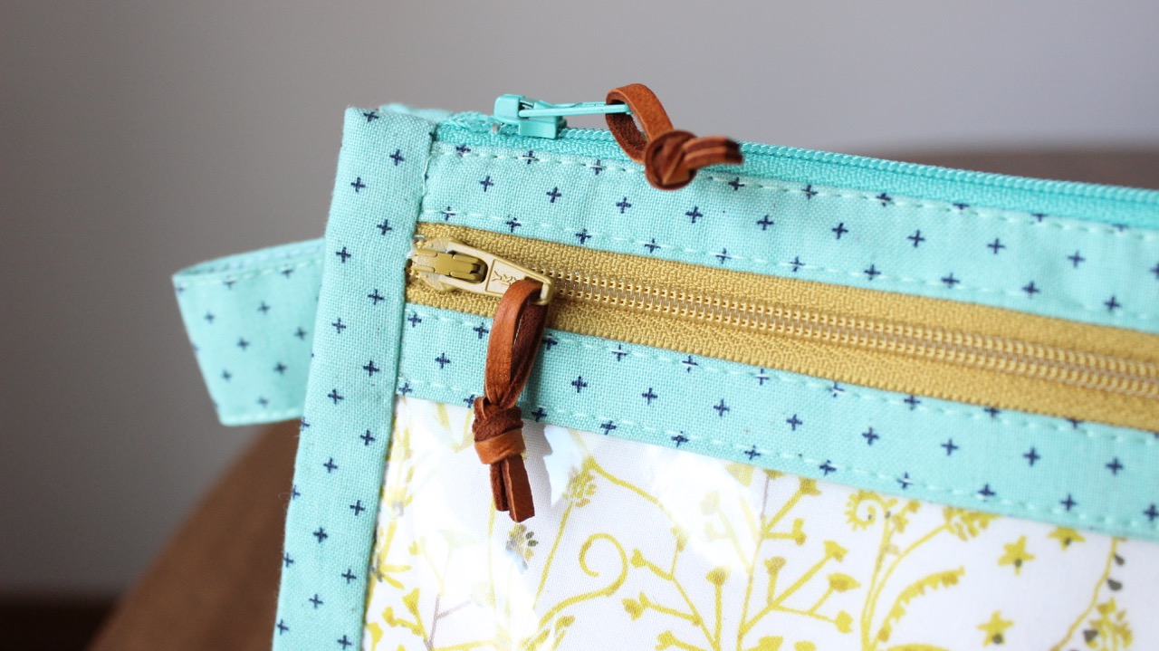 Inside Outside Pouch: Pattern Review | Amista Baker