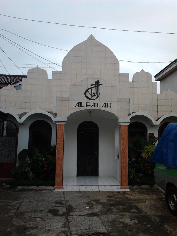 Ahmadiyya Mosques: Al Falah Mosque - Bogor Indonesia