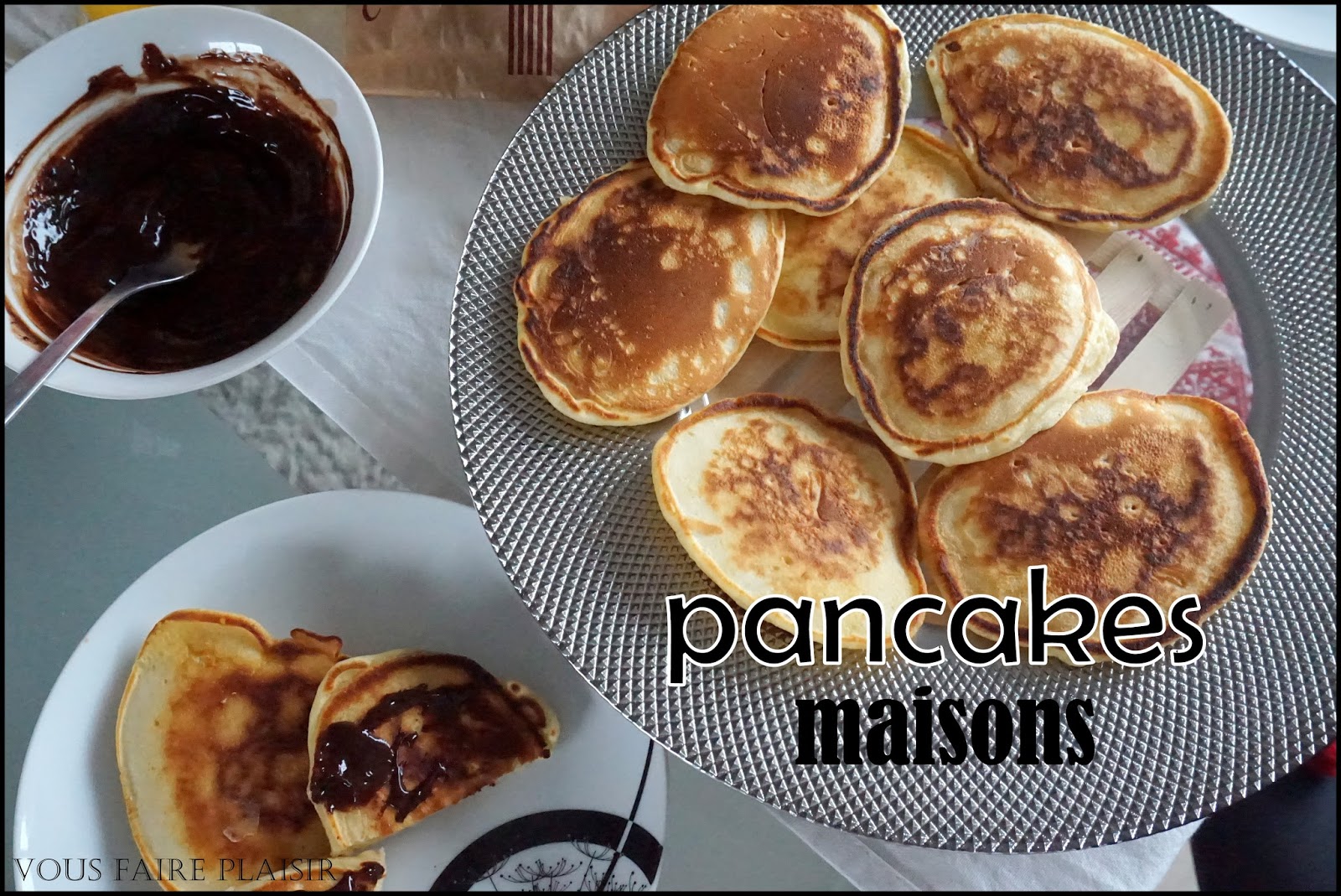 Ingrédients (pour 3 personnes soit 9 pancakes):