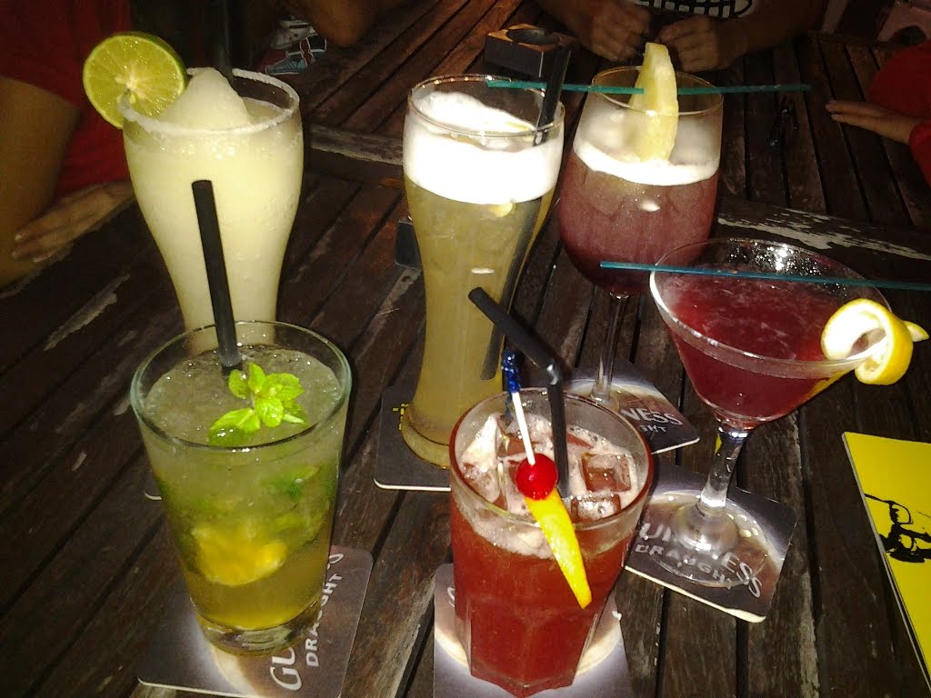 THE GALAXY: Cocktails