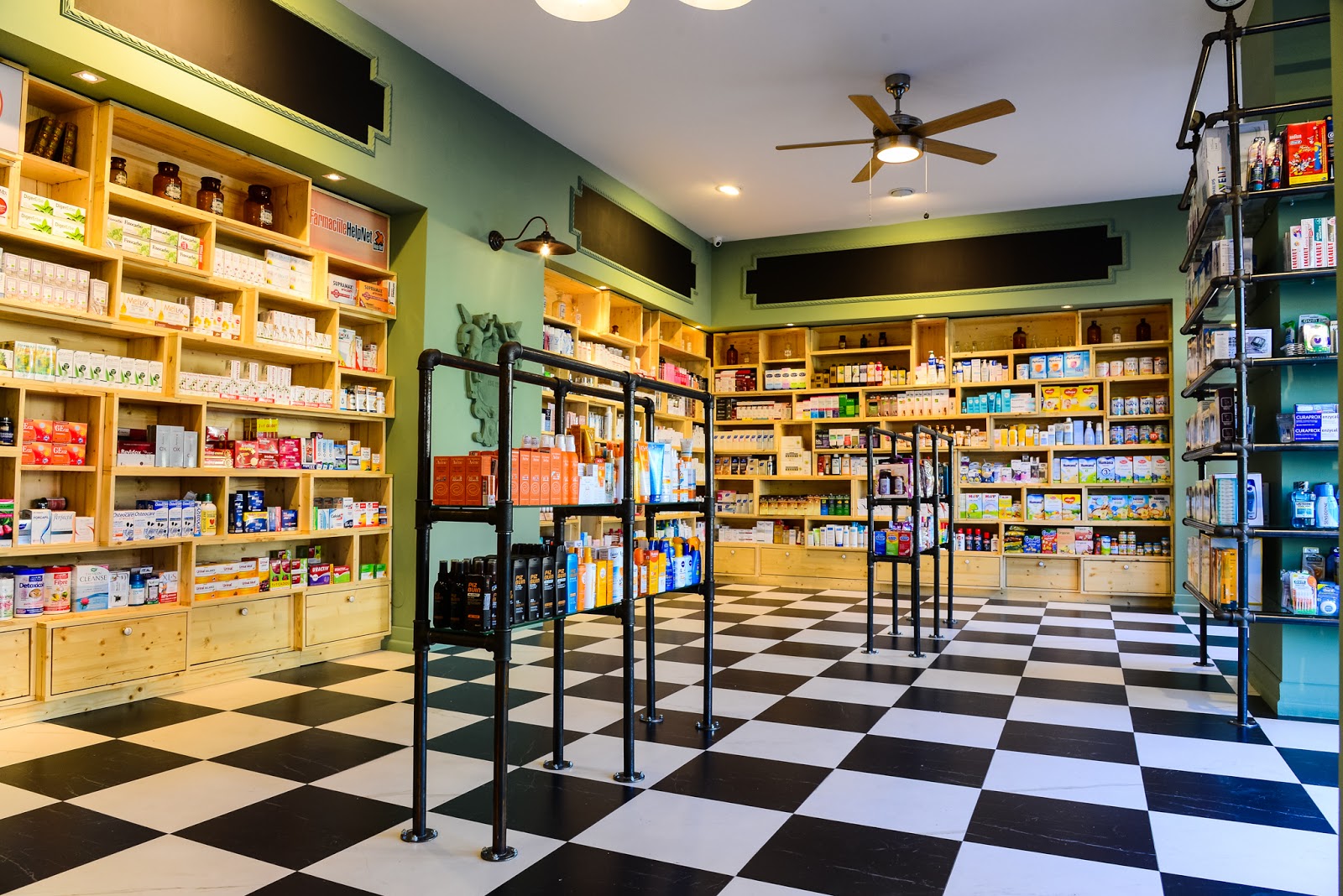 Noua farmacie-concept Help Net - CosmeticeLaTest