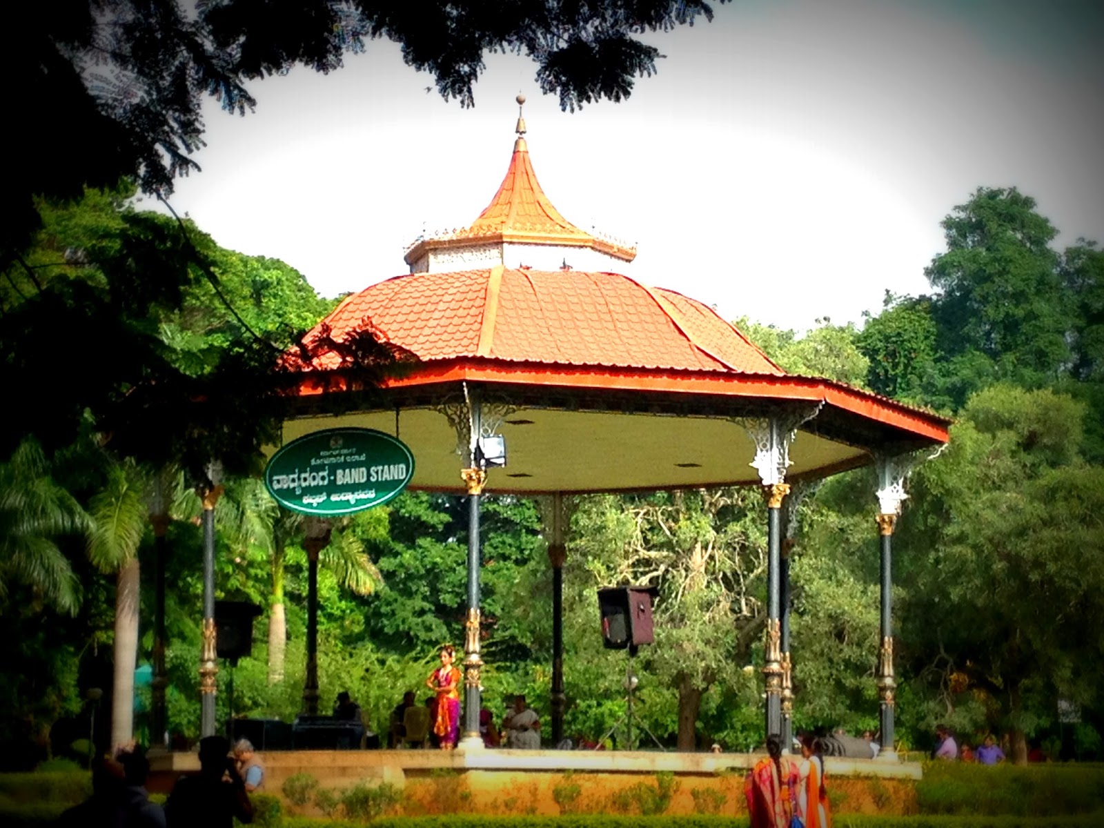 A British walk in the morning at Cubbon Park