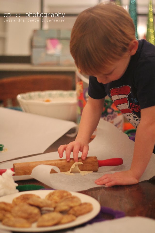 sassafras: christmas cookies :: baking with kids