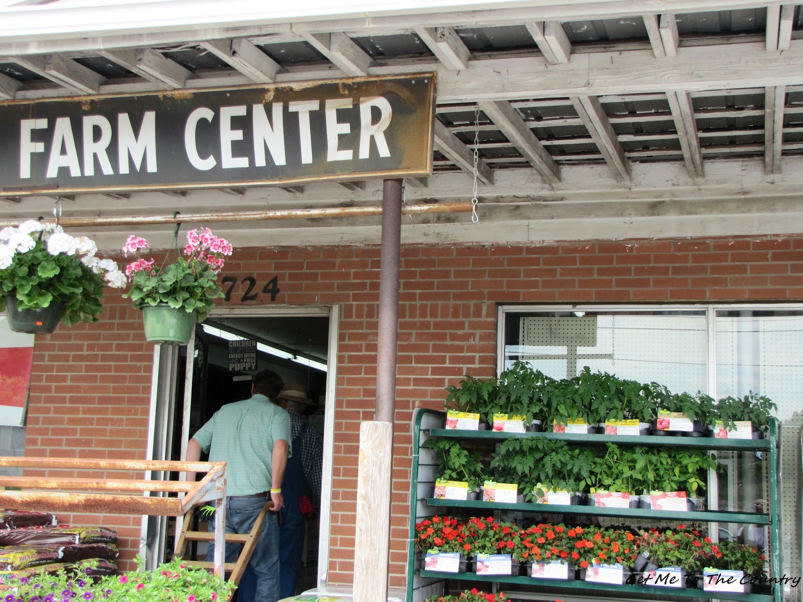 Get Me To The Country: My Favorite Country Store