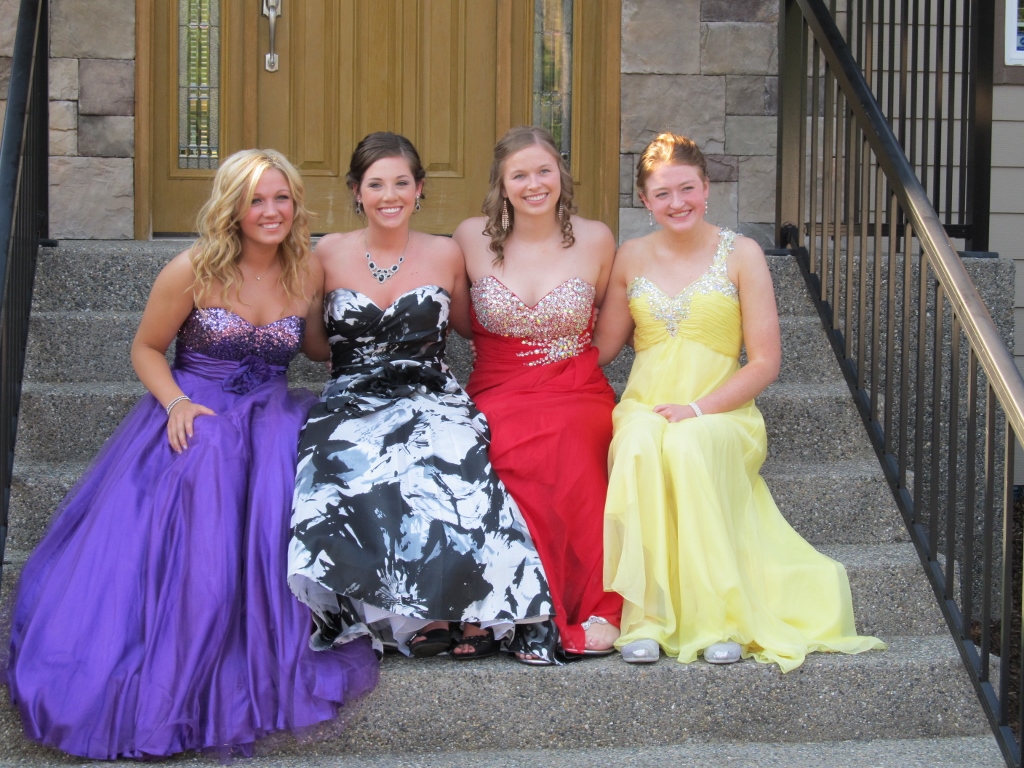 Grandma Grandma : Senior Prom