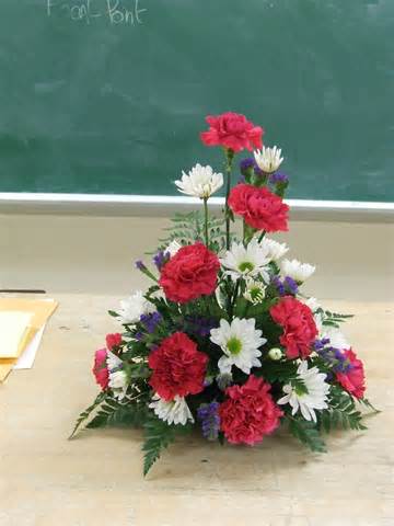 New Garden Club Journal: Basic Floral Designs