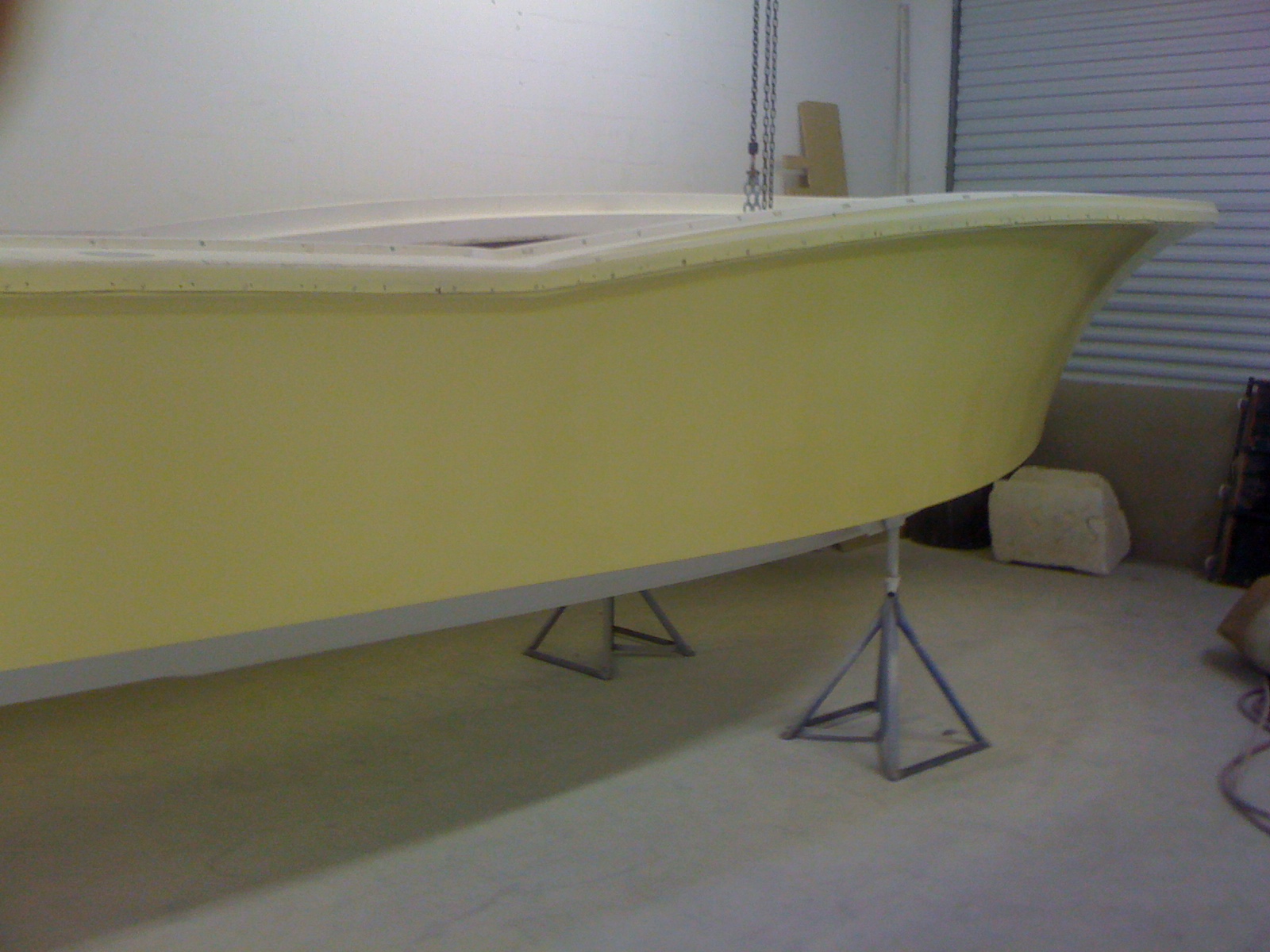 1981 23' Fish Nautique Restoration: Fighting Lady Yellow......