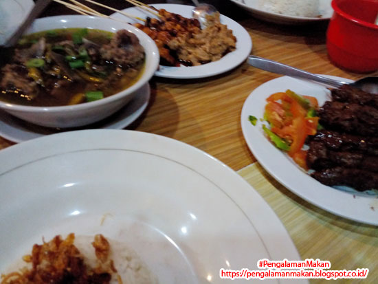 PengalamanMakan: Begini Rasanya Sop Janda di Cipondoh Tangerang