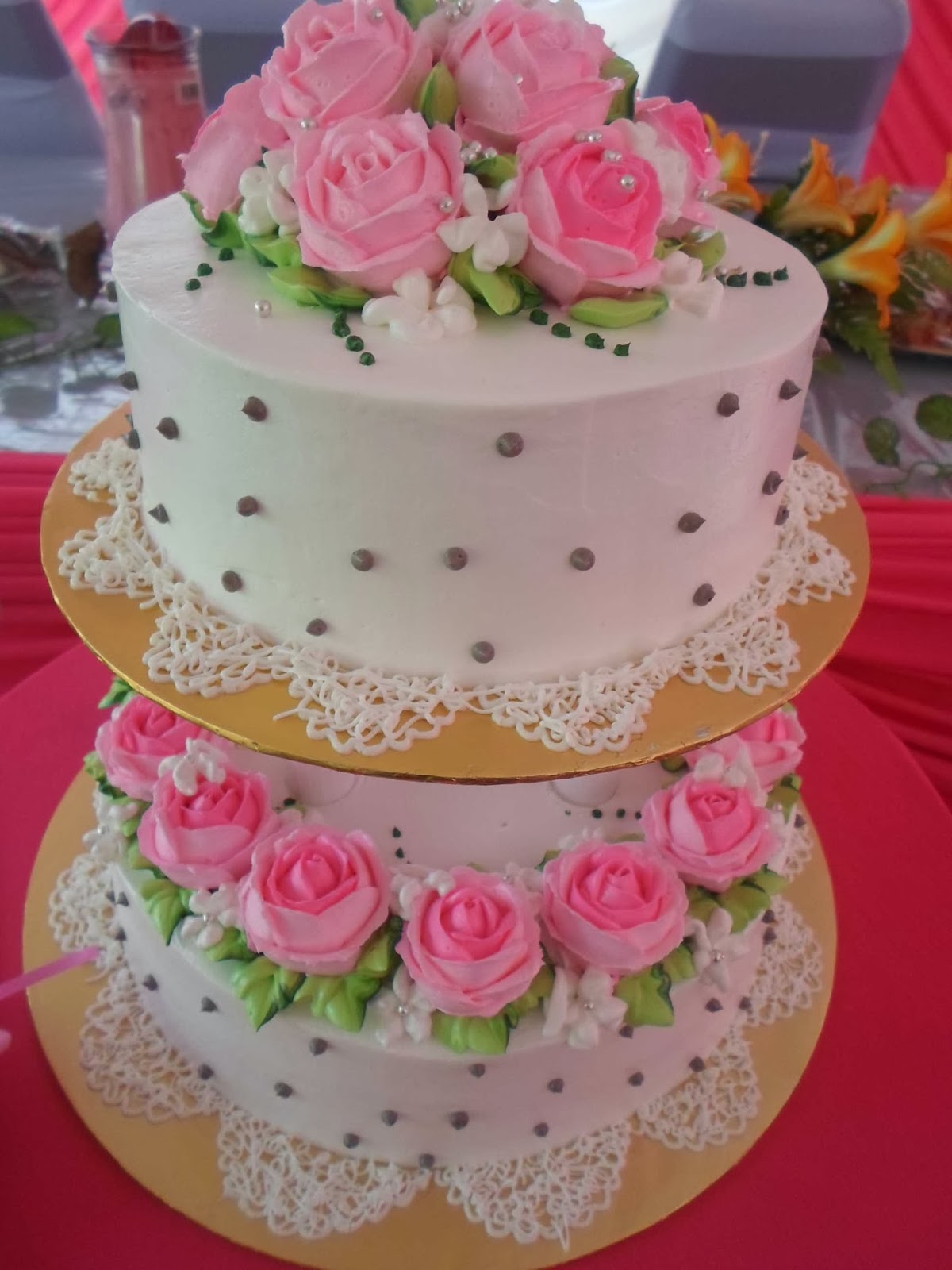 ..:Anissya Cakes:..: kek kahwin tema pink putih