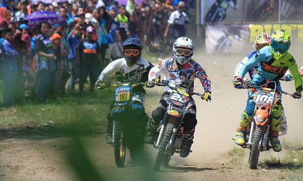 10 Galeri Motor Balap Grasstrack Terbaik Dan Terhebat - Virgilio