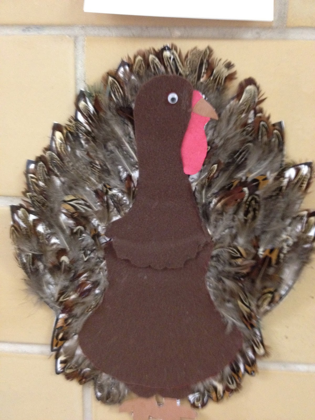1st Grade ROCKS!!!: Family Turkey Projects!!