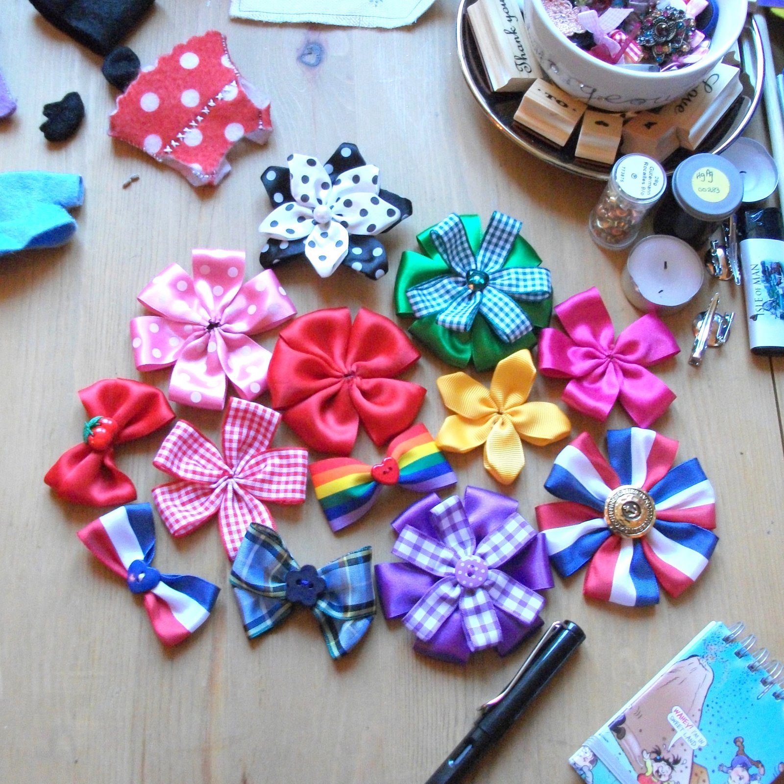 Jade Boylan: ribbon rosettes and Pepe Lapin ♥