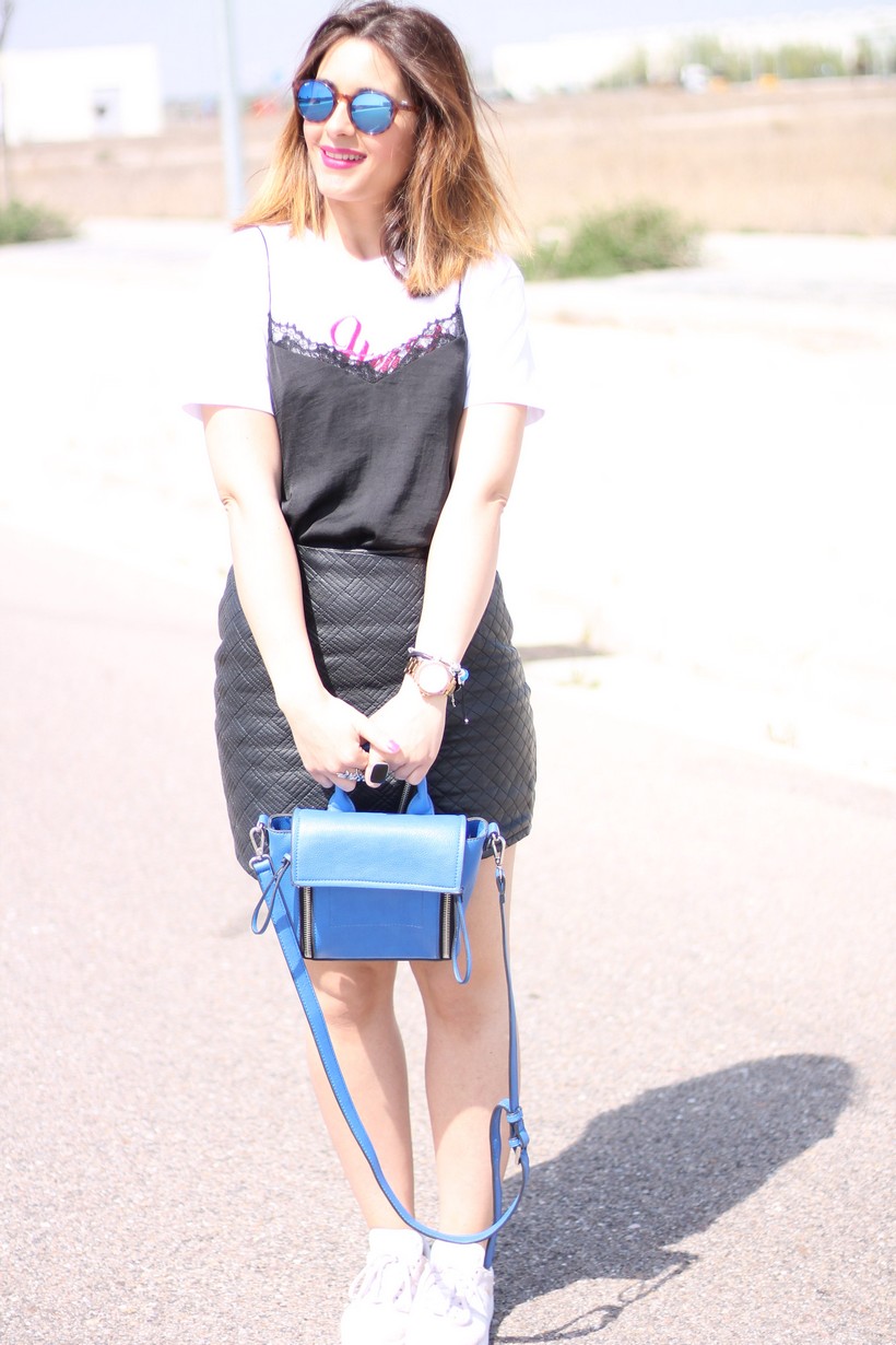 The Dream Is Paris Lader Skirt Falda De Cuero En Junio Y Movimiento