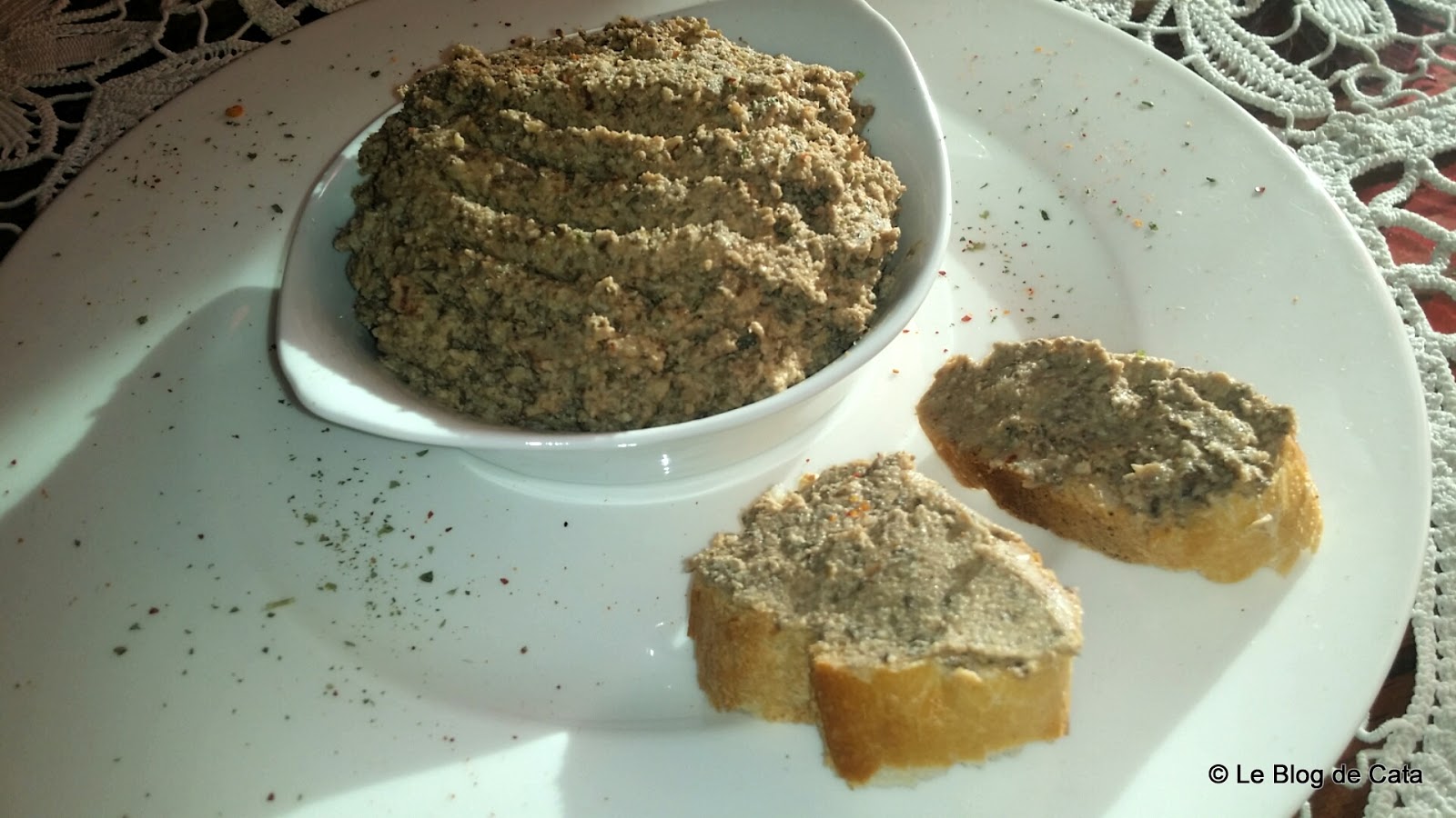 Blogul lui Cătă: Pateu vegetal