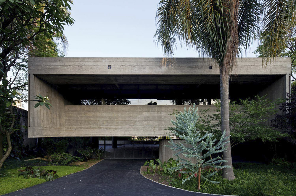 By @zonArtquitectur: Casa Butanta_Sao Paulo_Brasil #Arquitectura