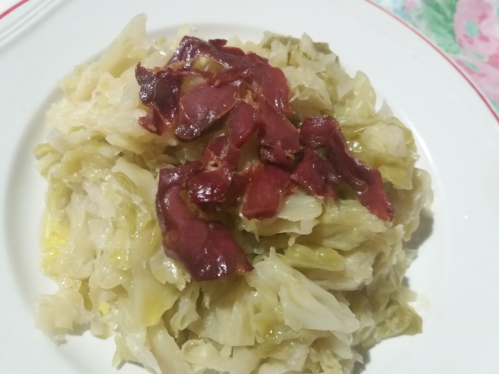 Las recetas de Carmen Ramos..Cocina Mariposa: REPOLLO REHOGADO CON ...