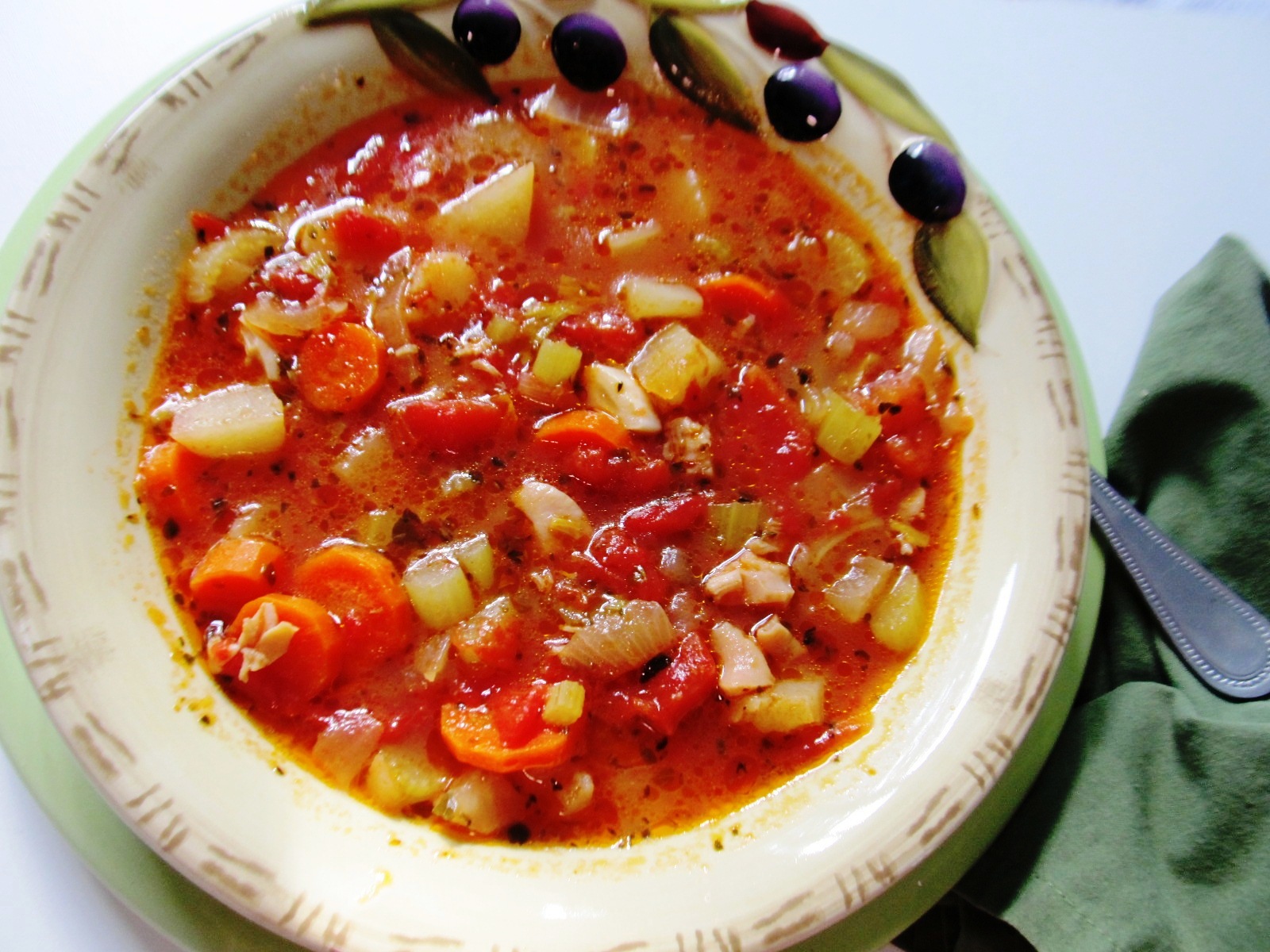Food and Thrift: Smoky Manhattan-Style Clam Chowder...