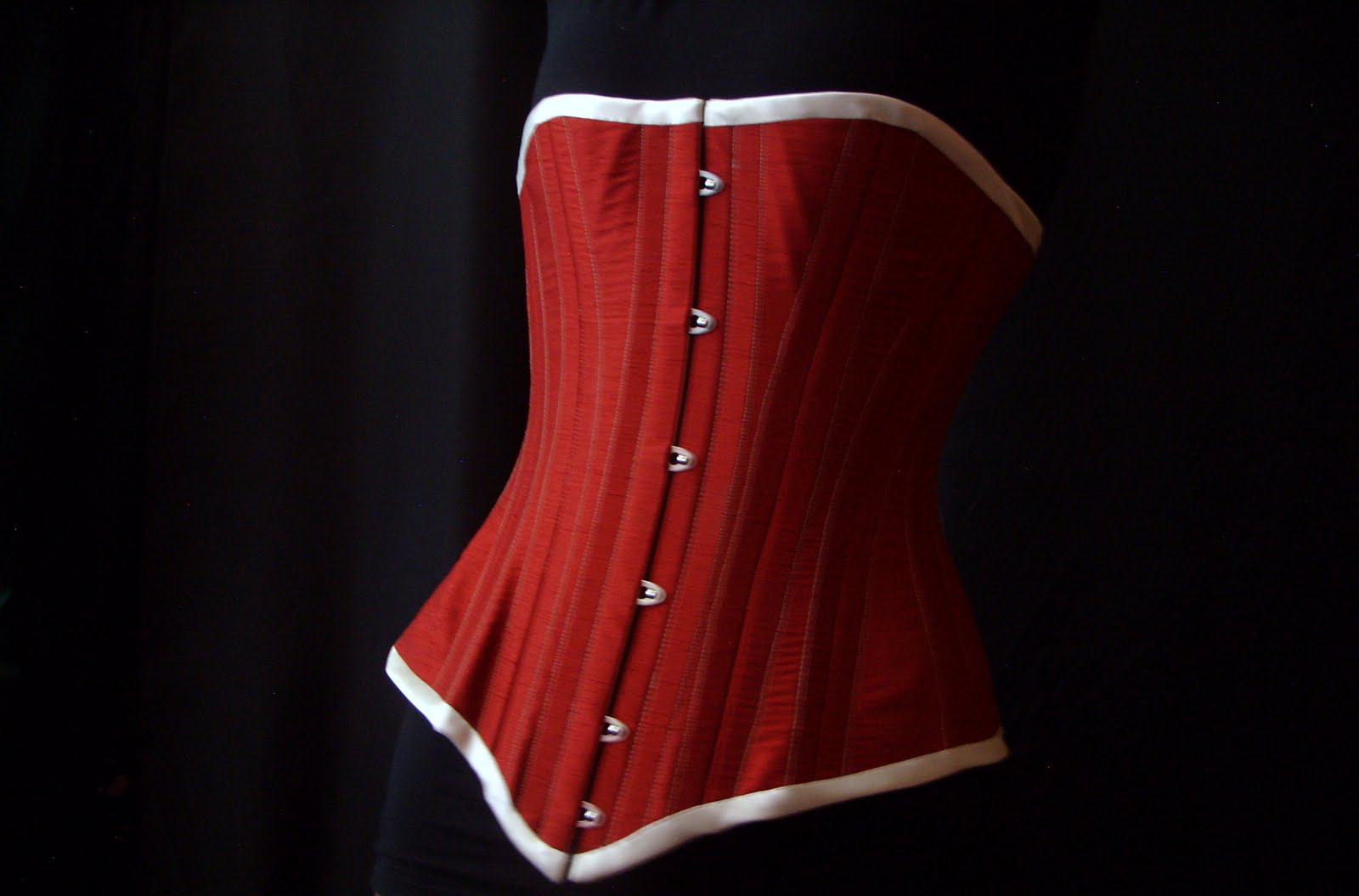Stitchophrenia: Finished project: Red Victorian Corset