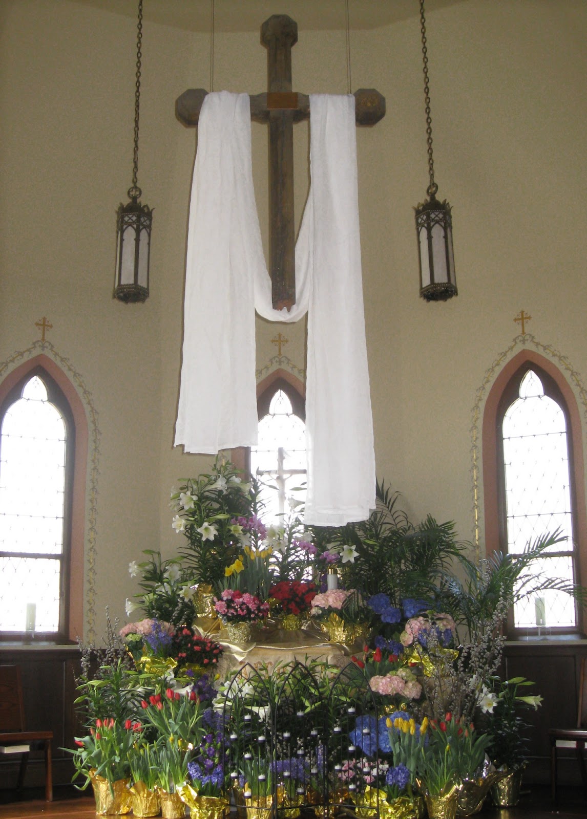 Roberta's Random Ramblings ... Art ... Assemblages ... and Stuff ...