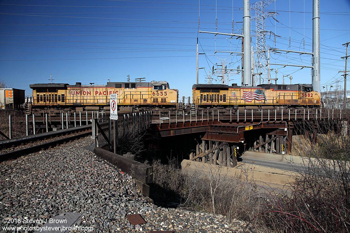Industrial History: Deval Tower: WC vs. C&NW vs. C&NW in Des Plaines, IL