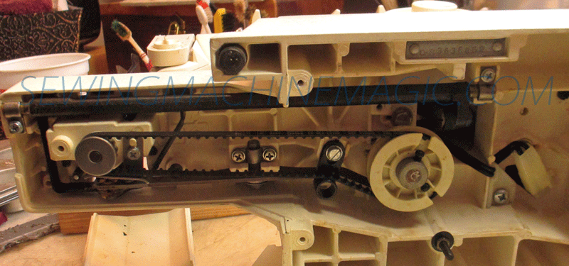 My Sewing Machine Obsession: Singer 5808C