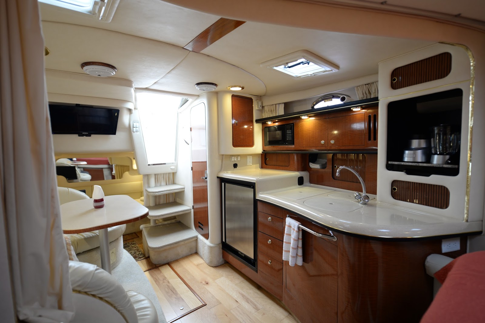 Sea Ray 340 Sundancer Restoration: And Some Interior Pictures......