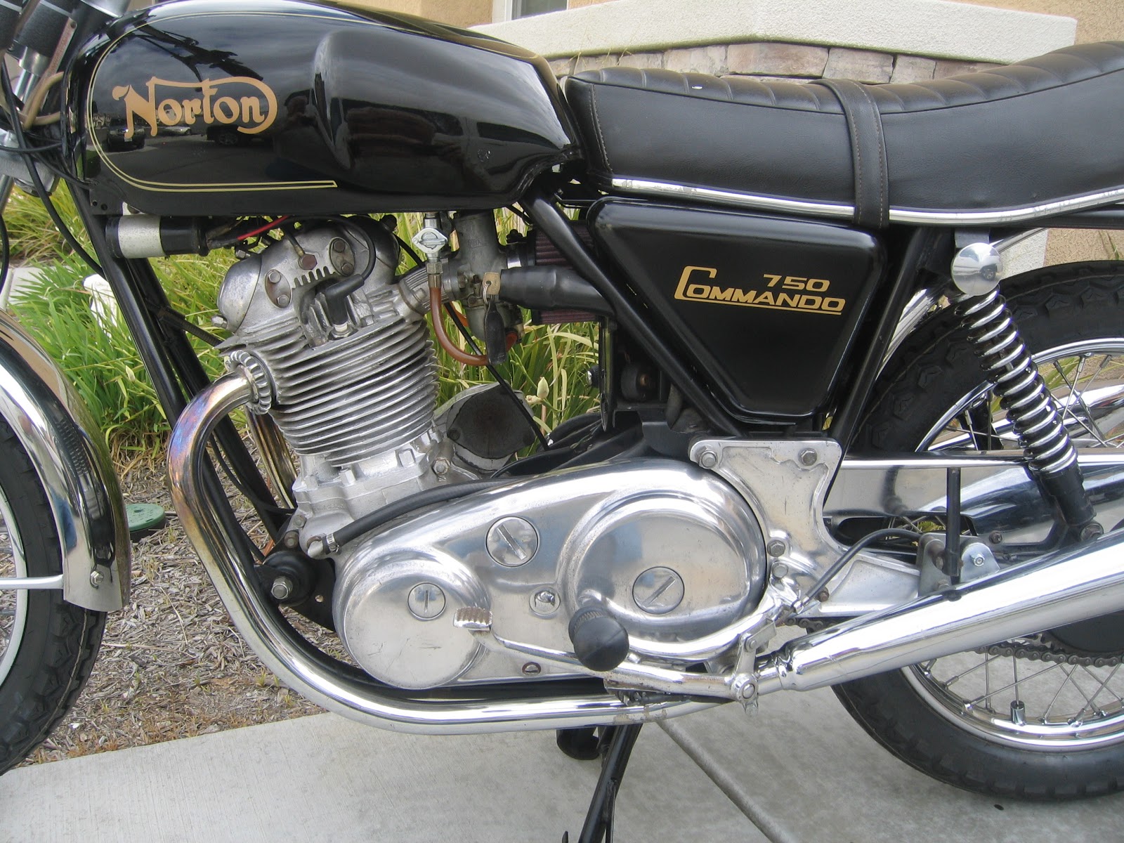 Musings Of A Motorcycle Aficionado........: 1971 Norton 750 Commando ...