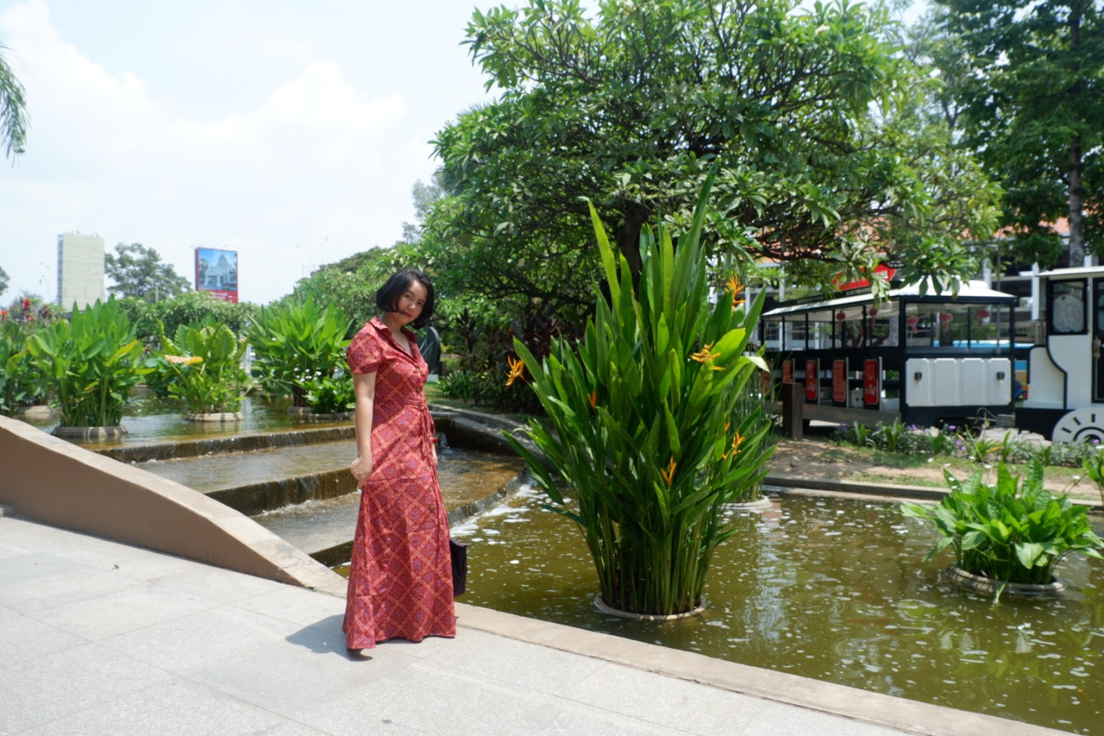 First Day in Siem Reap: A Visit to Wat Bo and Preah Prom Rath Pagodas ...